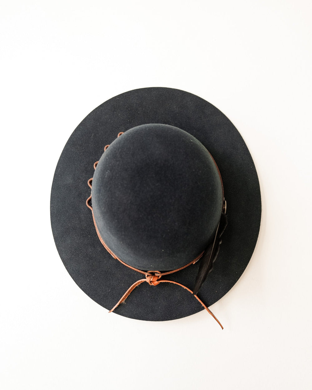 Minimalist Hat 864